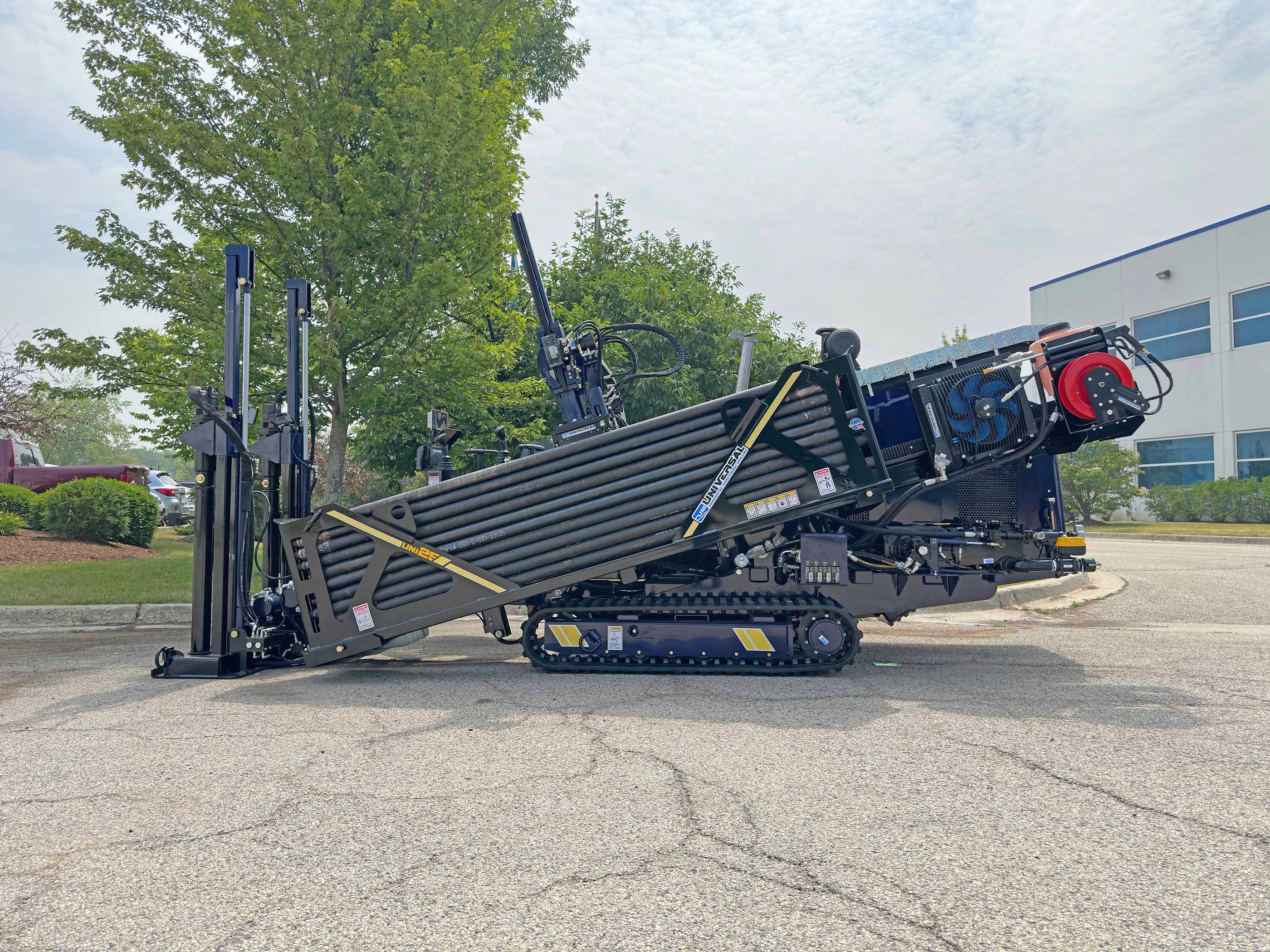 UNI 25 Directional Drill — Universal HDD