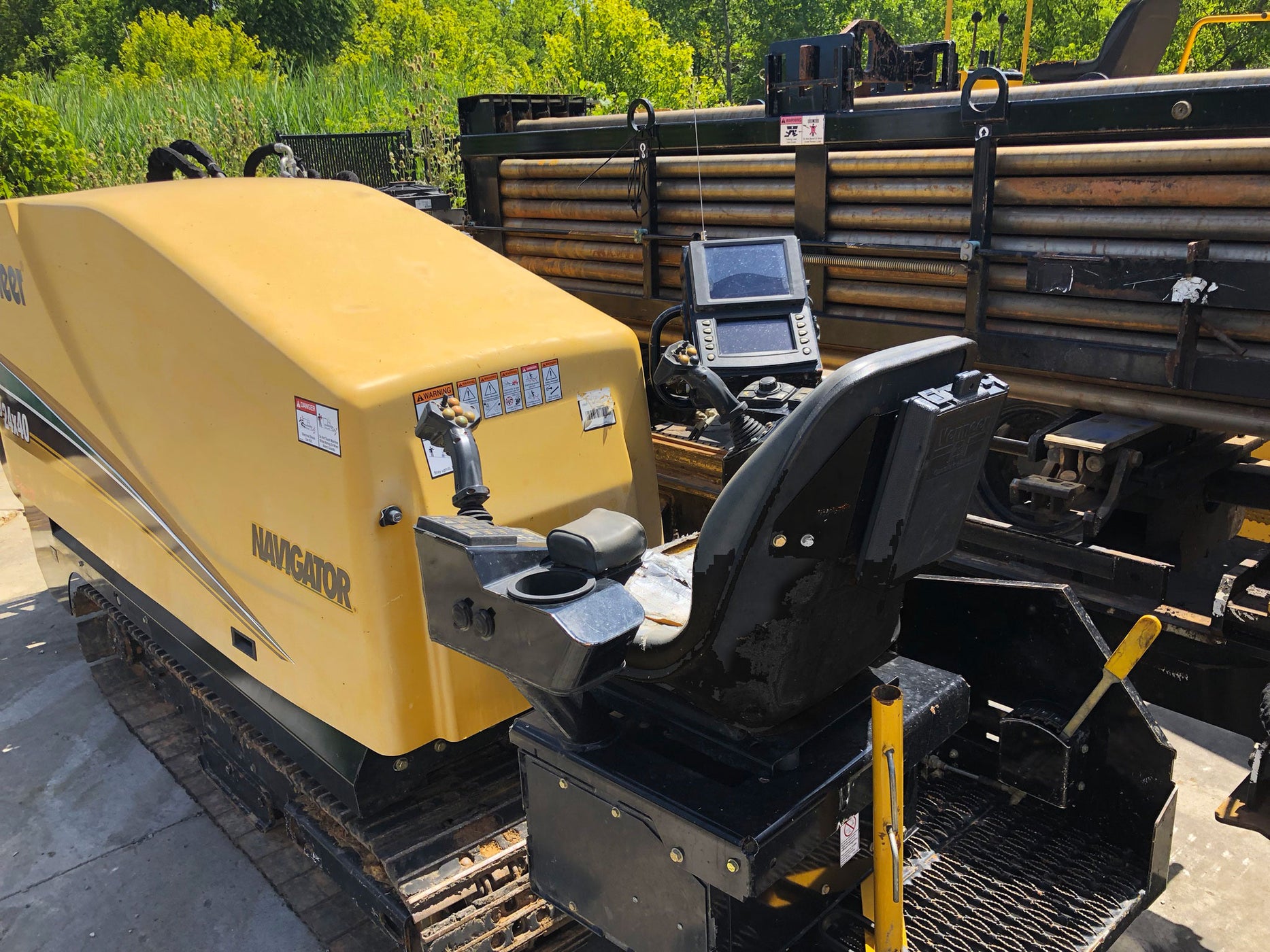 2015 Vermeer 24x40 SII with Mixing System and Locator — Universal HDD