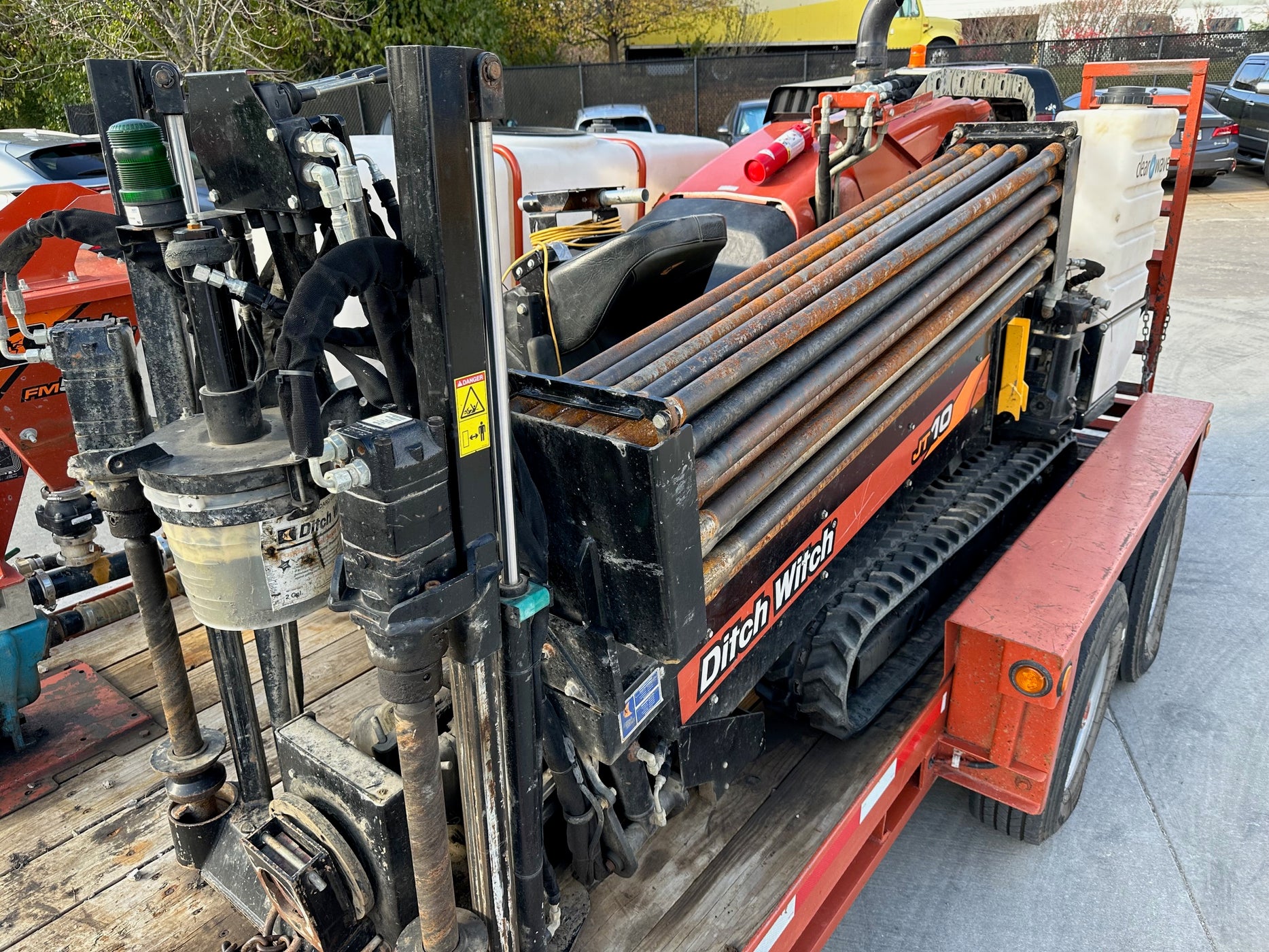 2019 Ditch Witch JT10 with Trailer & Mixing System — Universal HDD