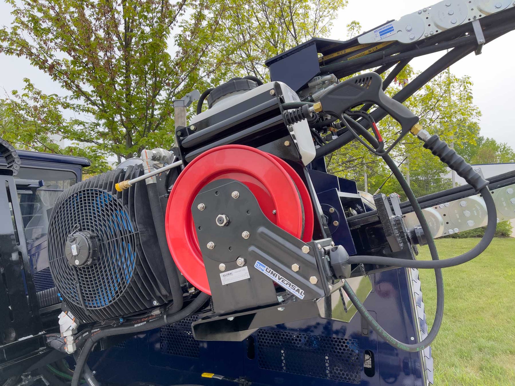 UNI 25 Directional Drill — Universal HDD